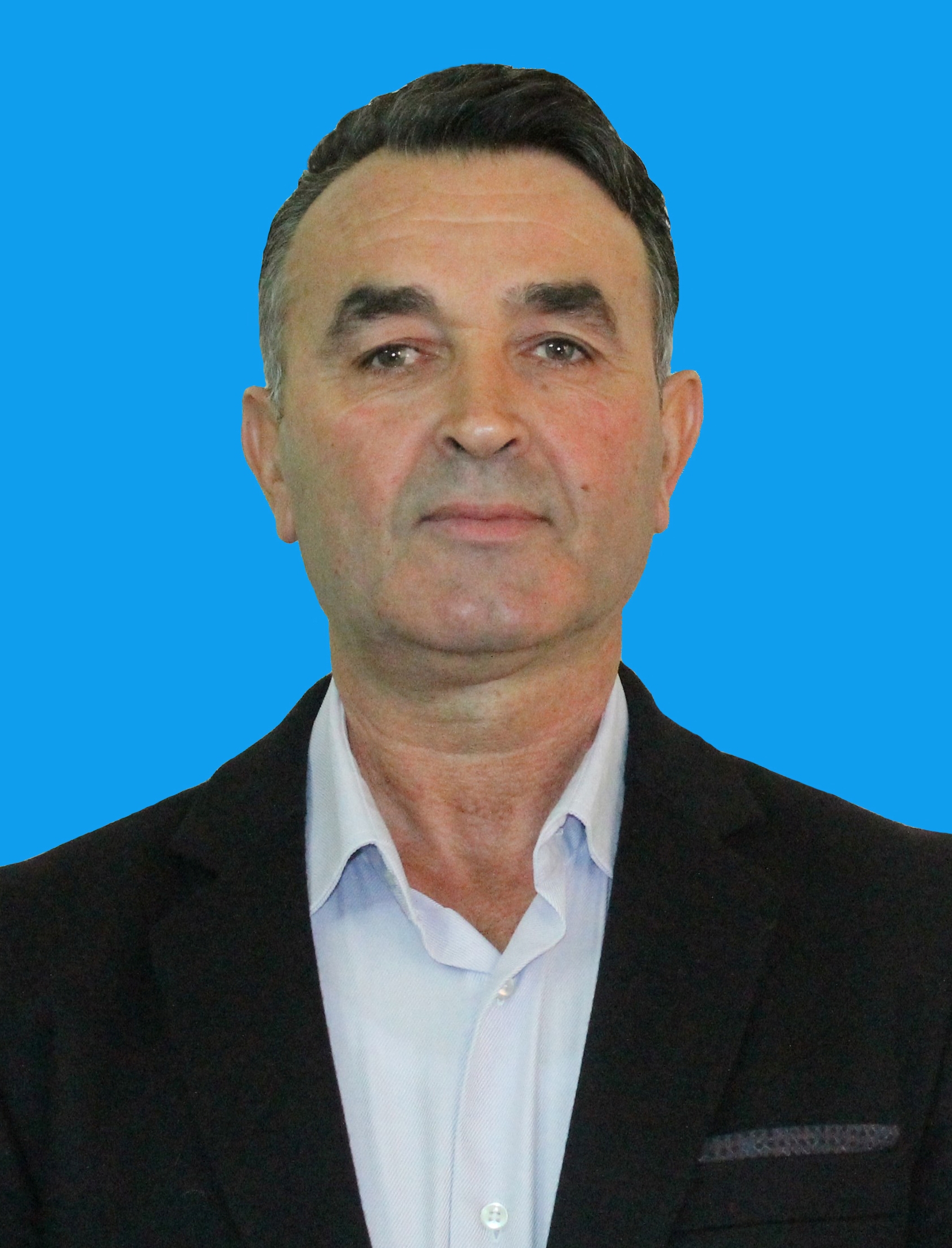 Mr. Dylber Neziri – Albanian Sculptor in service of Peace | Diplomatic ...