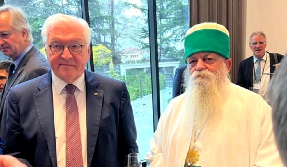 THE BEKTASHI WORLD LEADER, HIS HOLINESS, DEDE EDMOND BRAHIMAJ MEET THE ...